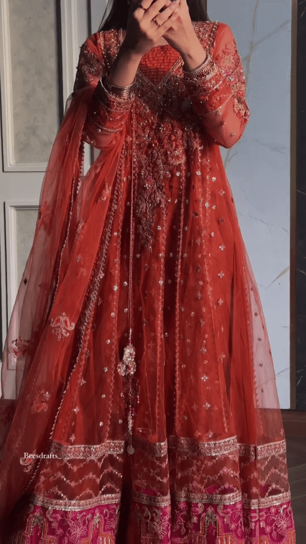 ️🌸 Luxury Party Wear in Bold Red 👑